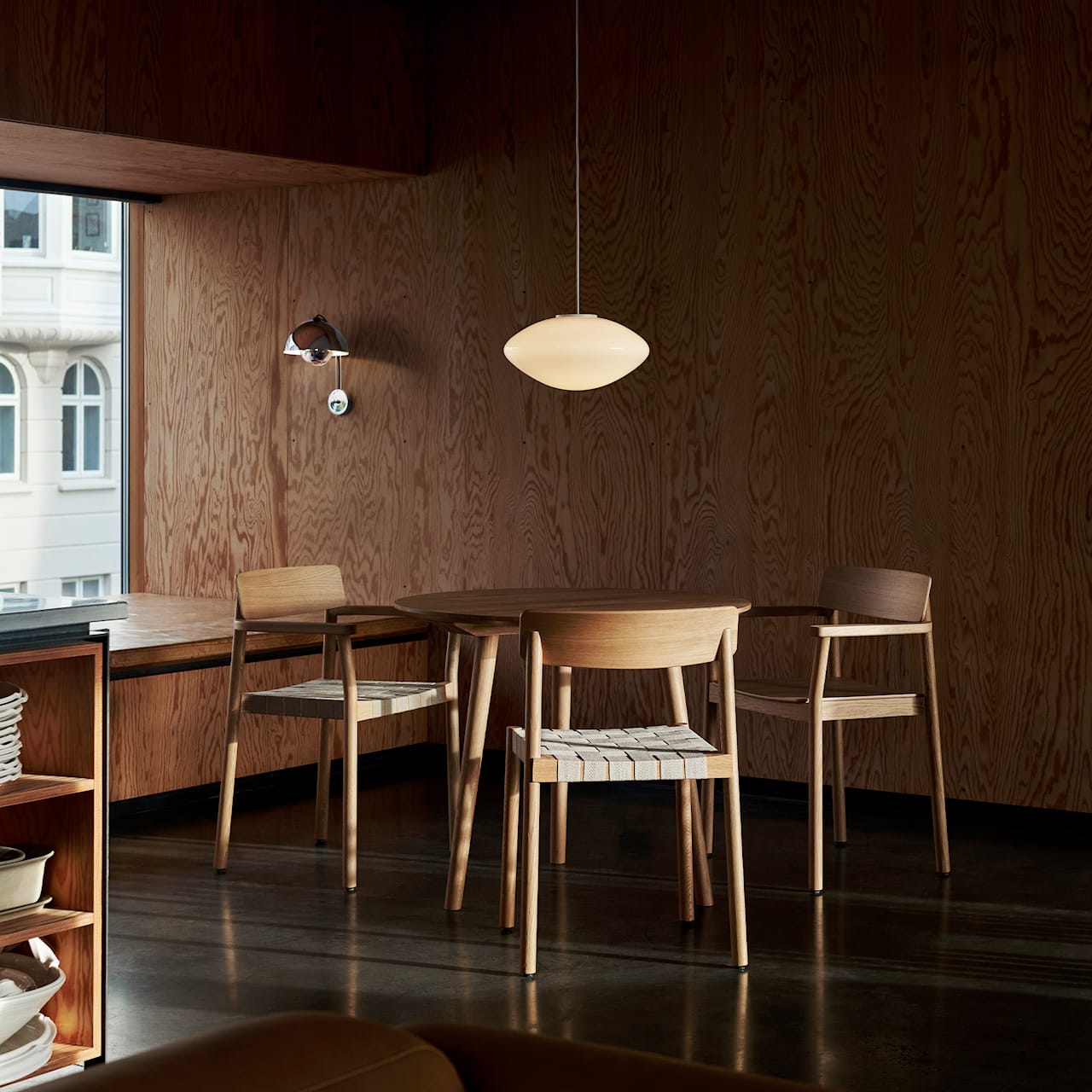 Köp Betty Chair TK1 från &Tradition | Nordiska Galleriet