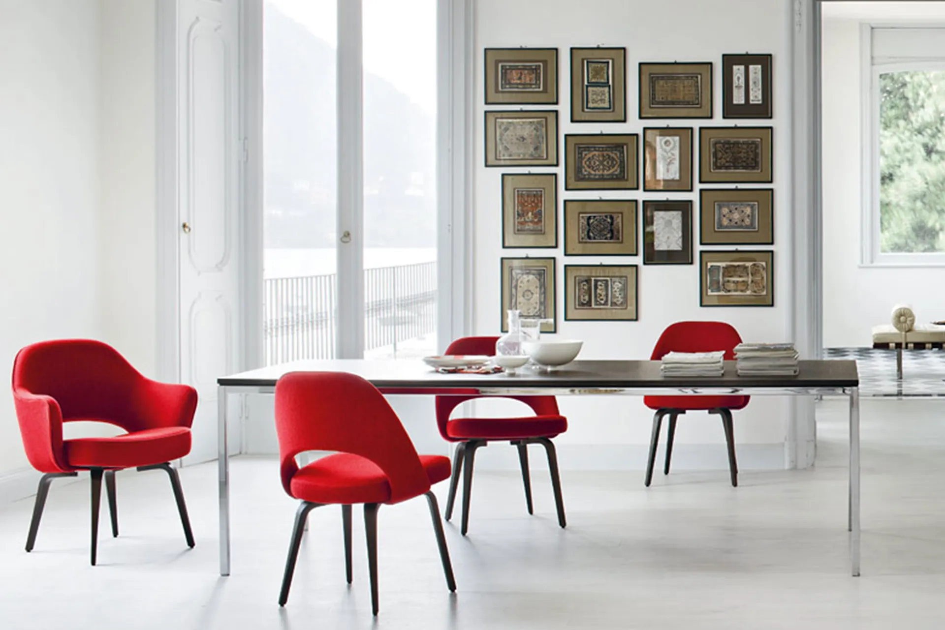 Dining table knoll store