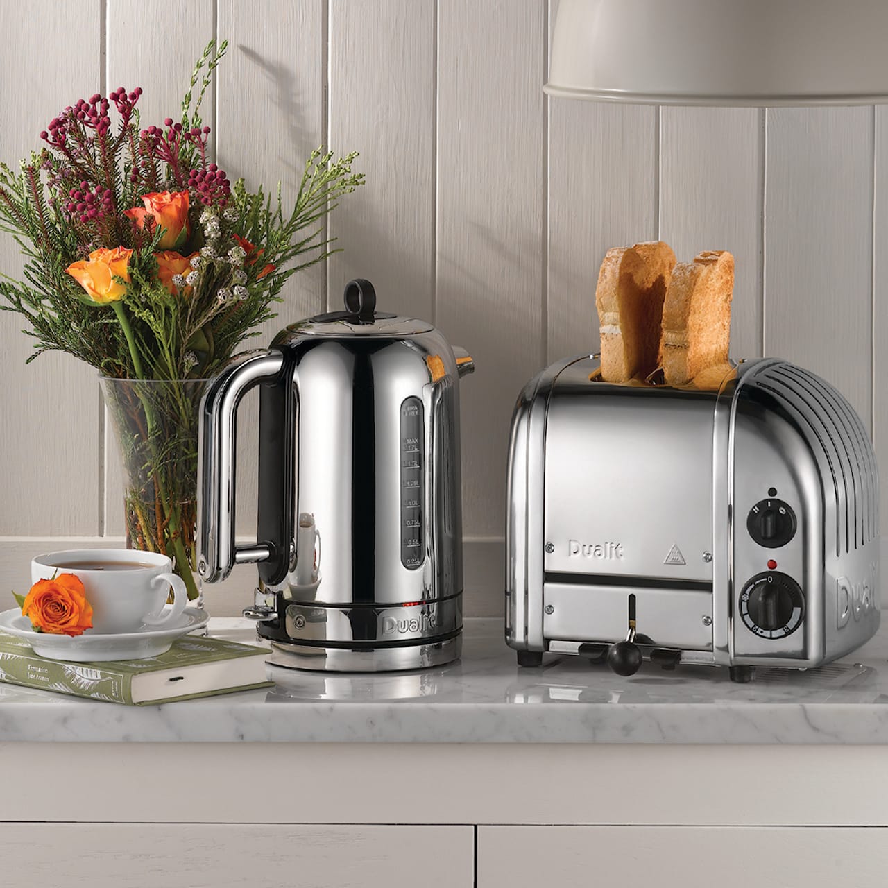 Köp Plissé Toaster från Alessi | Nordiska Galleriet